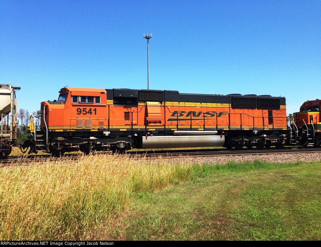BNSF 9541